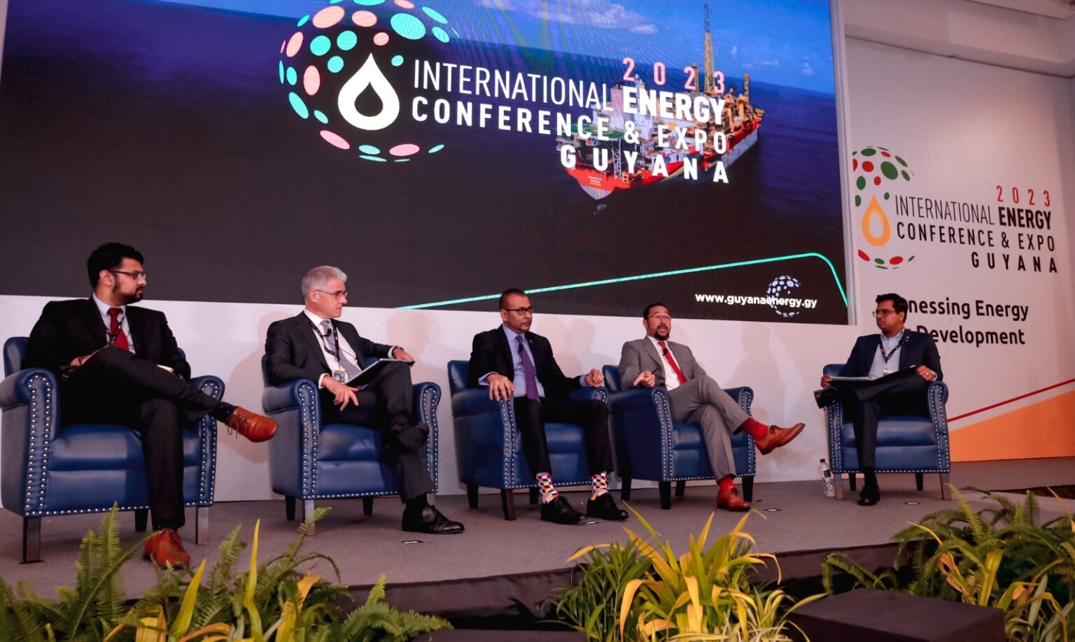 Ministry of Energy and Energy Industries | Minister Young Participates ...